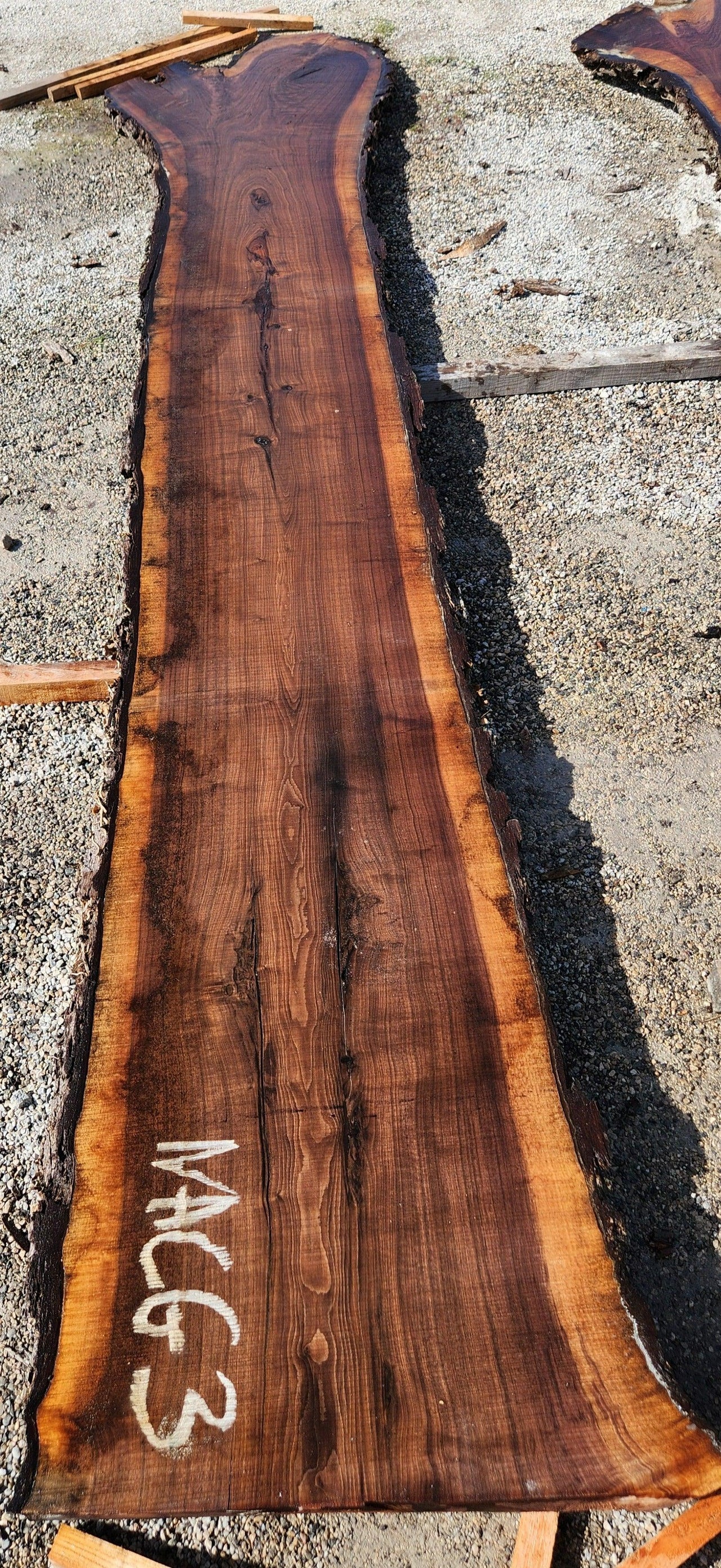 Noyer américain Claro - NACG 3 – Mon plateau de bois